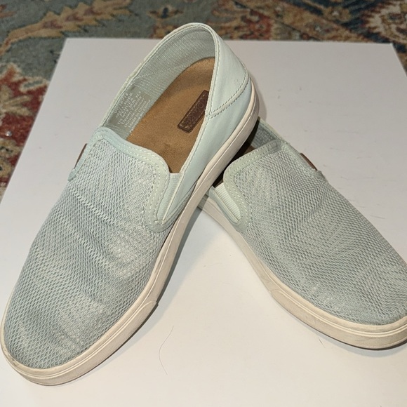 OluKai | Shoes | Olukai Pehuea 75 Womens Sea Foam Green Palm Tree ...